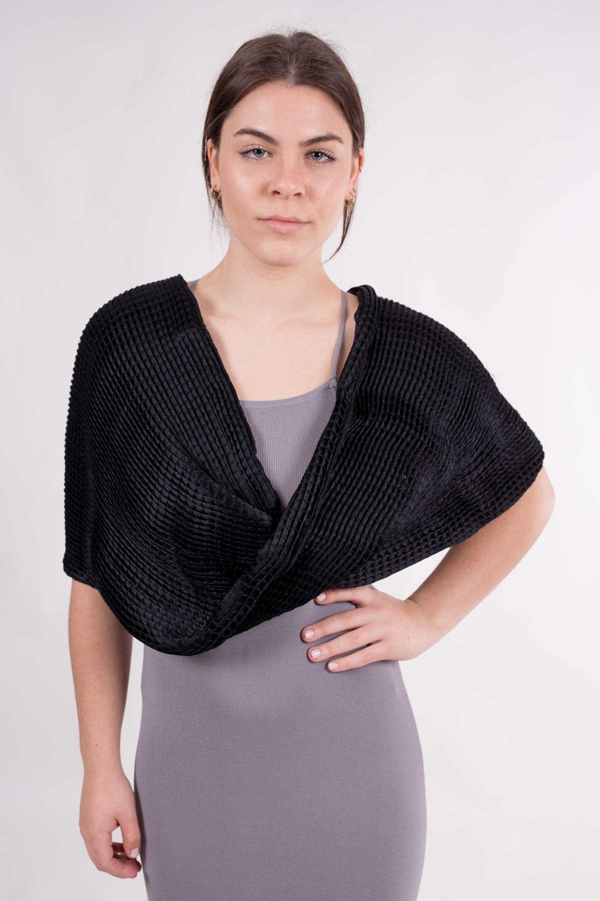 Chal Tiffany Negro Tubular – MR Complements